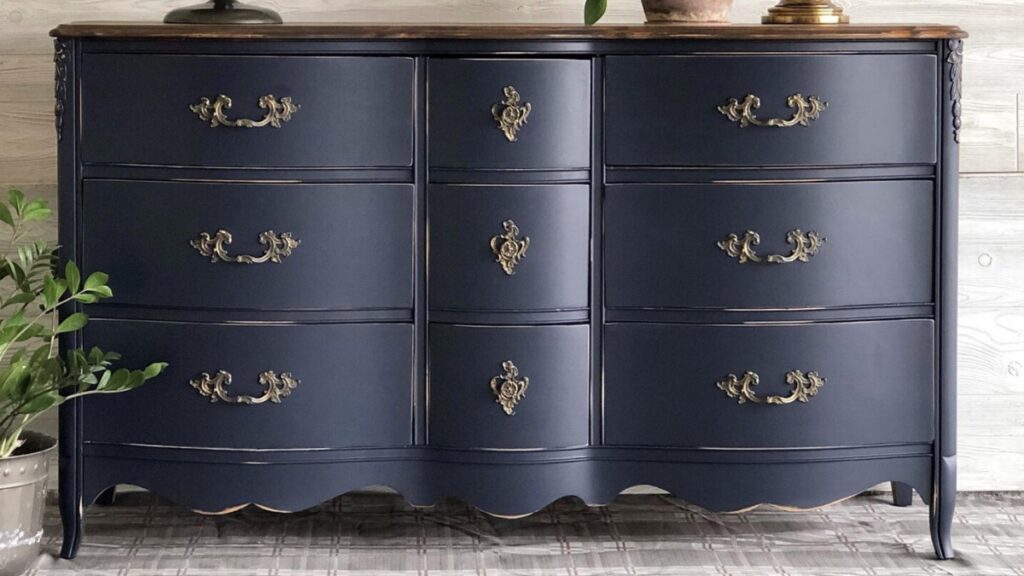 Blue Painted Dresser Ideas