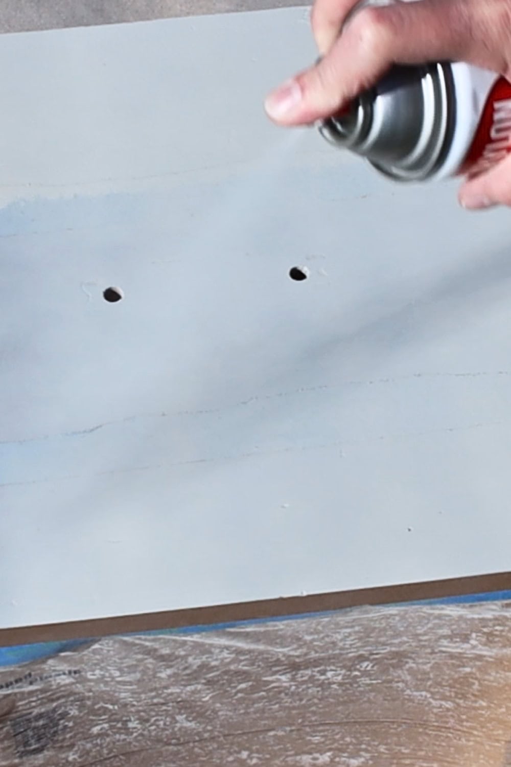 Best White Spray Paint for Wood